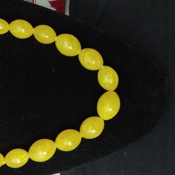 Jewelry | Vintage Long 196s Oval Yellow Bead Necklace | Poshmark
